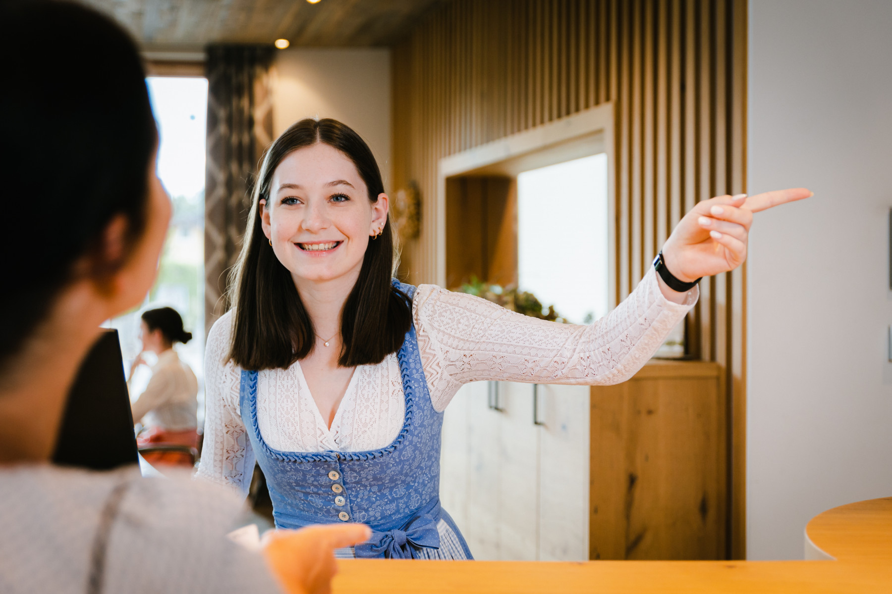 Drei goldene Regeln für Rezeptionist:innen - Blog - Hogastjob